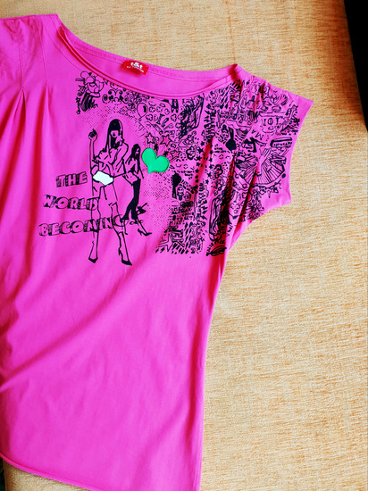 Pink pamucna majica (M/L)