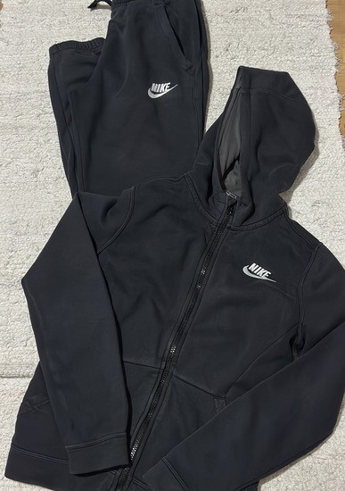 Nike unisex trenerka XS