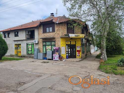 Kuća sa poslovnim prostorom
