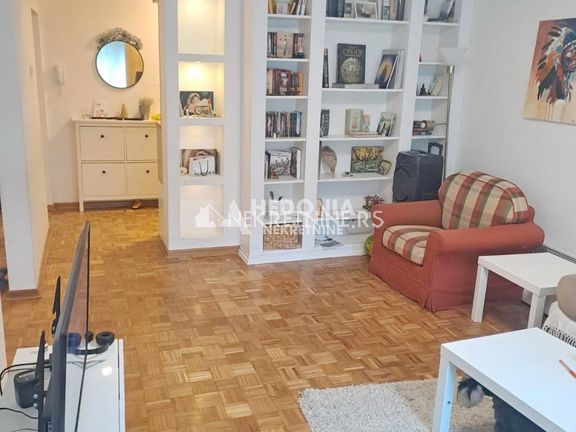 Vidikovac, 3.5, renoviran, svetao, za preporuku ID#10028