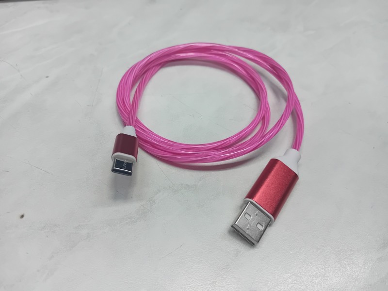 usb usb-c kabal za punjenje telefona rgb crveno