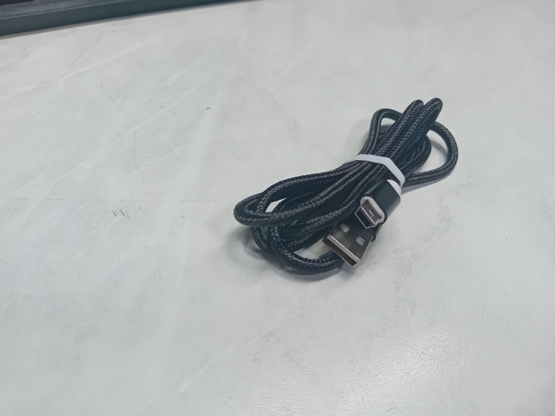 mini USB na USB, nov ispravan za prenos podataka