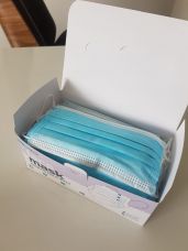 MASKA ZA LICE ZASTITNA SA ELASTICNOM GUMOM 50kom -ZA VECE KOLICINE POZVATI!!!