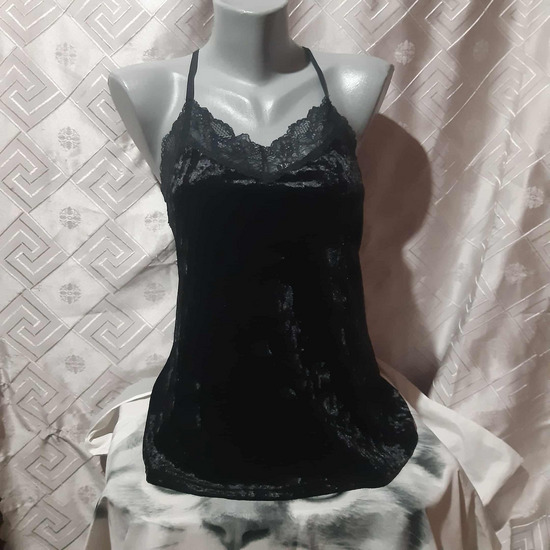 Hunkemoller plišana crna majica S/M