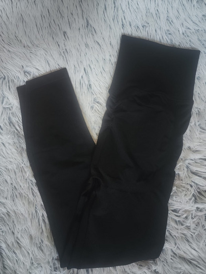 NOVO Helanke sportske push up H&M