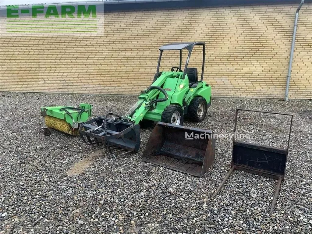 Avant 520 teleskop mini bager