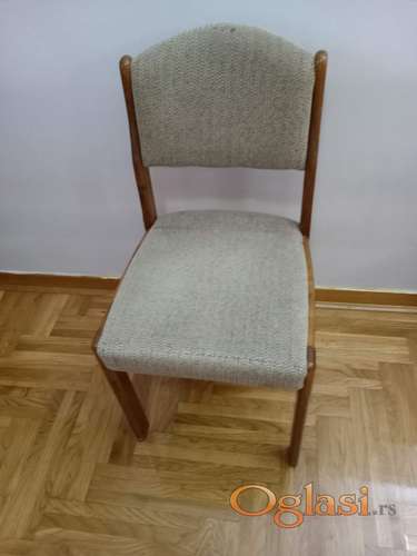 Prodajem trpezarisku stolicu