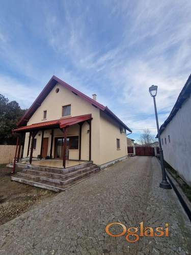 NOVA KVALITETNA I POTPUNO OPREMLJENA KUĆA