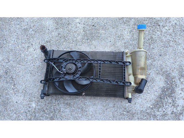 Fiat panda 2 hladnjak, ventilator