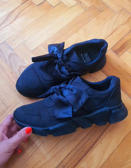 Bata original patike