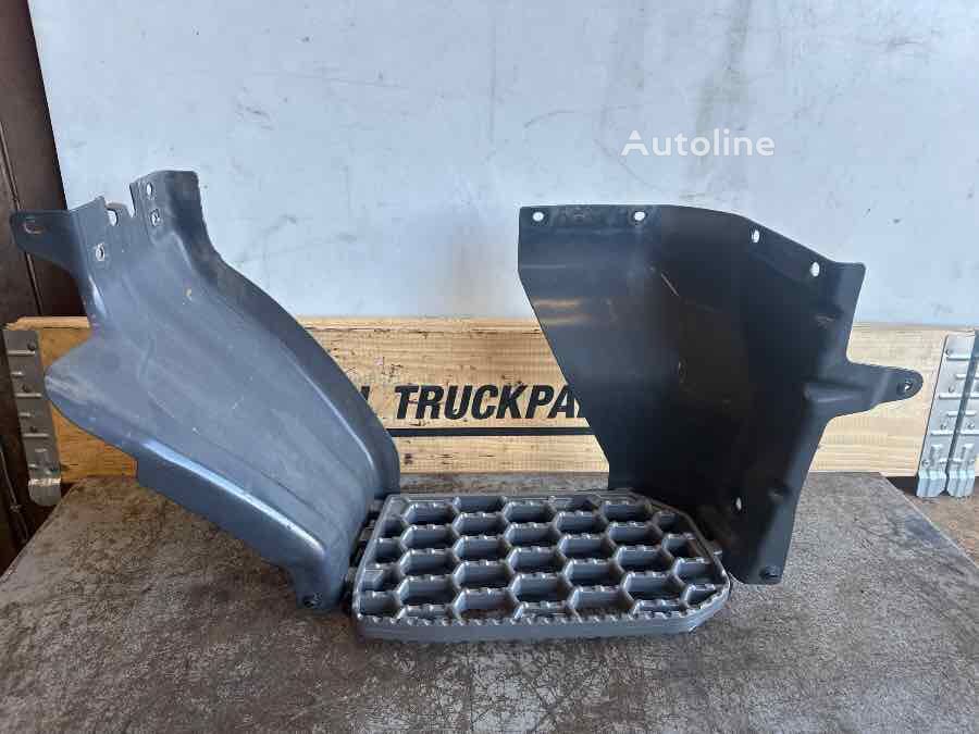 Scania STEP PLATE RH 2533168 2422410 2422412 bočna stepenica za kamiona