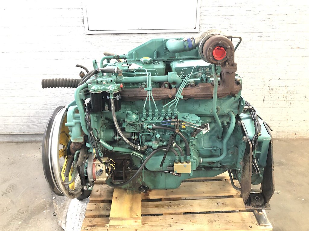Penta TWD 731 VE 2071094348 motor za Volvo kamiona