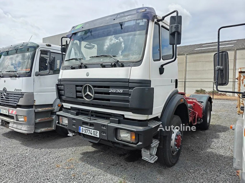 Mercedes-Benz SK 2038 V8 AK 4X4 tegljač