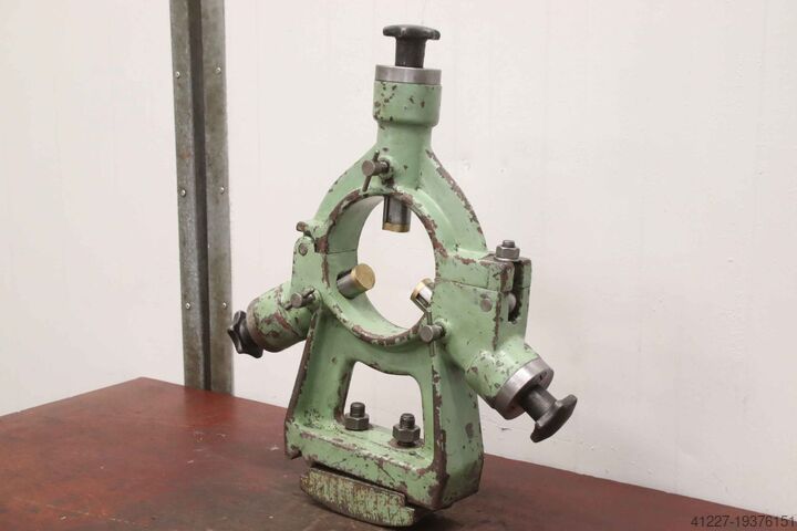 Lunette
unbekannt Durchmesser 168 mm