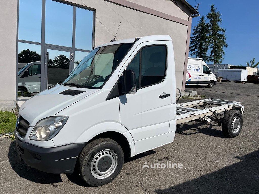 Mercedes-Benz Sprinter 311 kamion za dostavu sladoleda < 3.5t