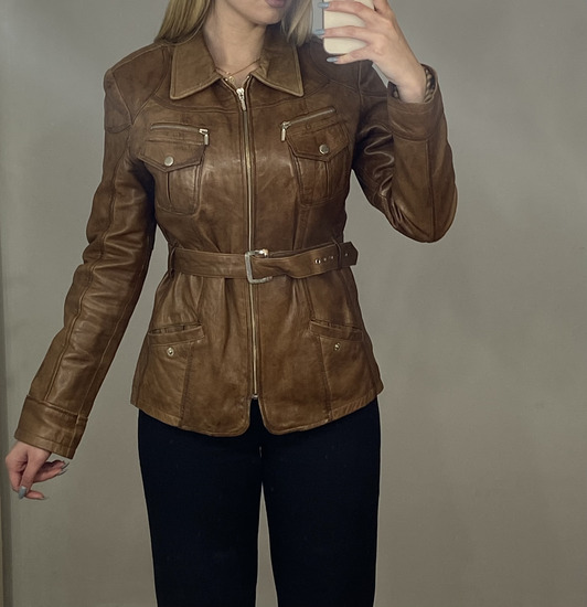 Kozna jakna(prava koza) placena 150€ SNIZENA 1800