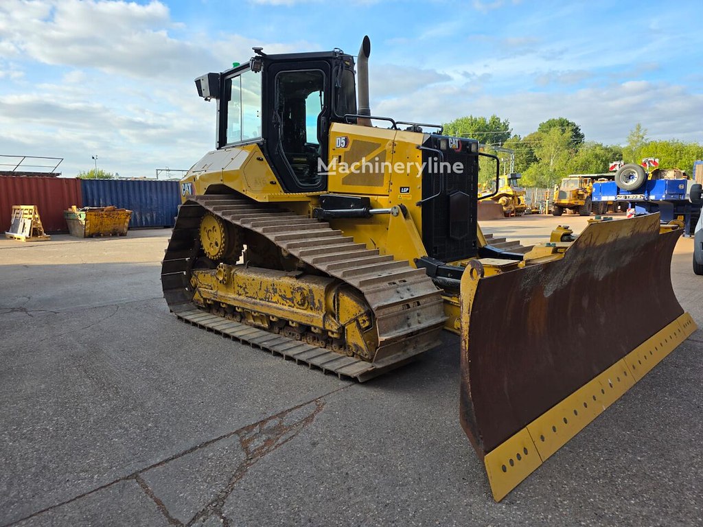 Caterpillar D5 LGP buldožer