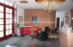 Ugostiteljski objekat na Kopaoniku, 1150 m², u Radu