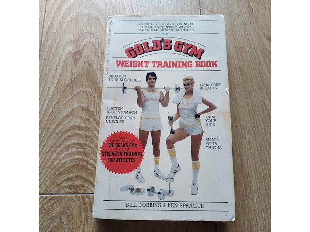 GOLD`S GYM weight training book