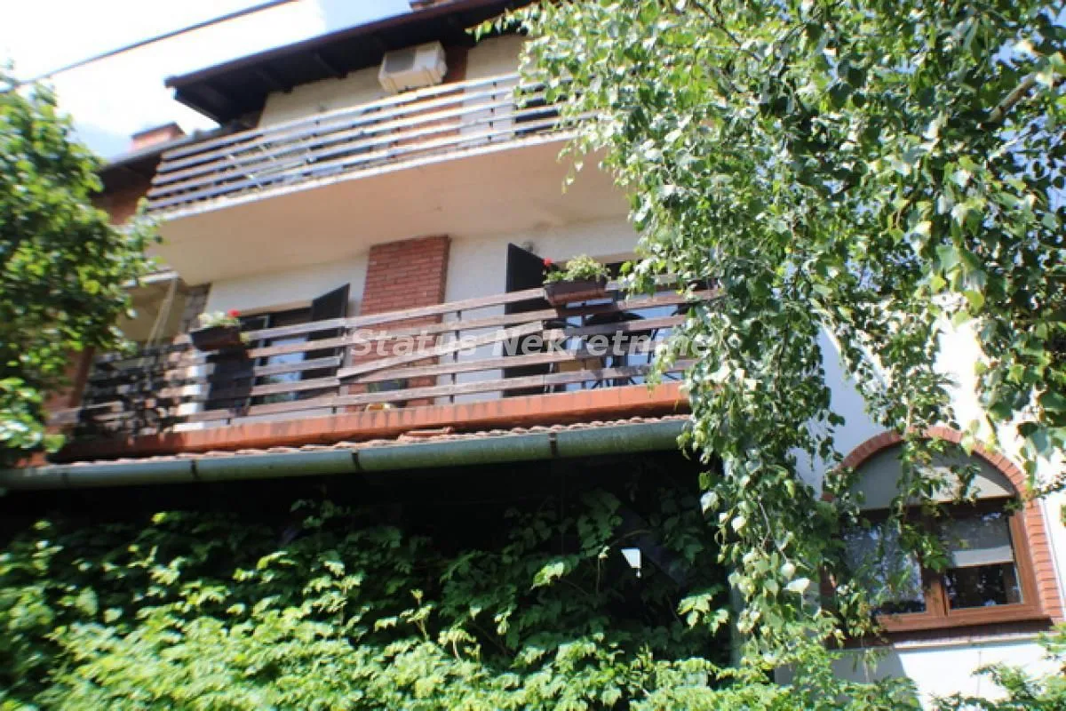 Prodaja, kuća, 264m2, Petrovaradin, Novi Sad