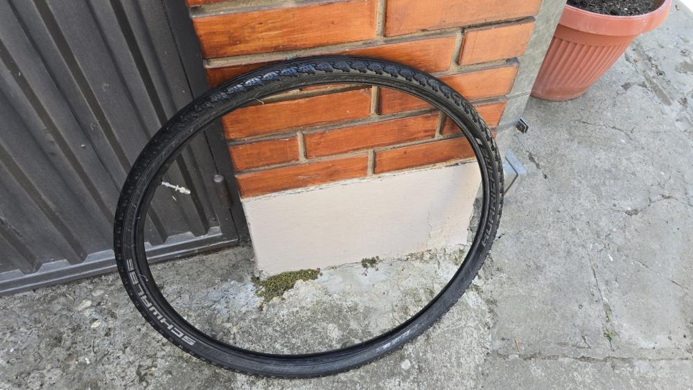 Huricane 28 schwalbe