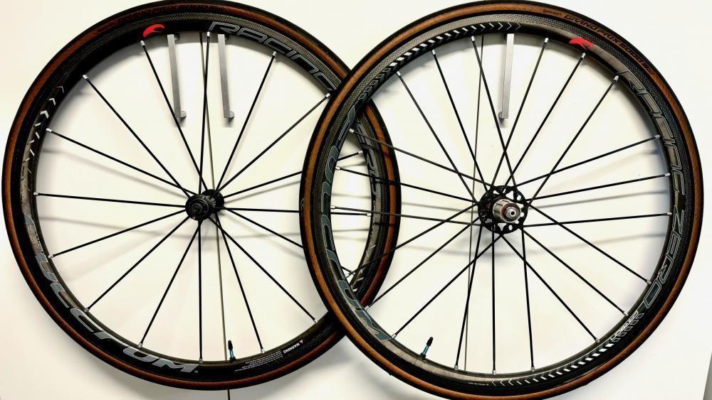 Fulcrum.Racing.Zero.Carbon.Klinčeri