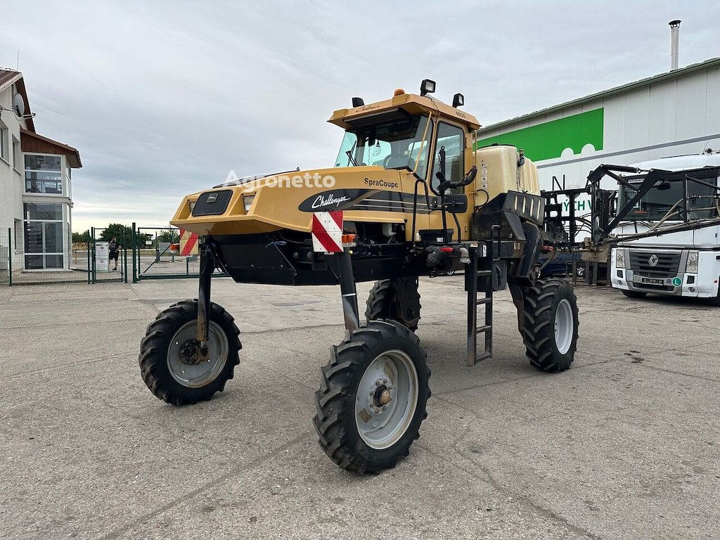 Massey Ferguson AGCO CHALLENGER SPRA COUPE 4000 VIN 012 samohodna prskalica