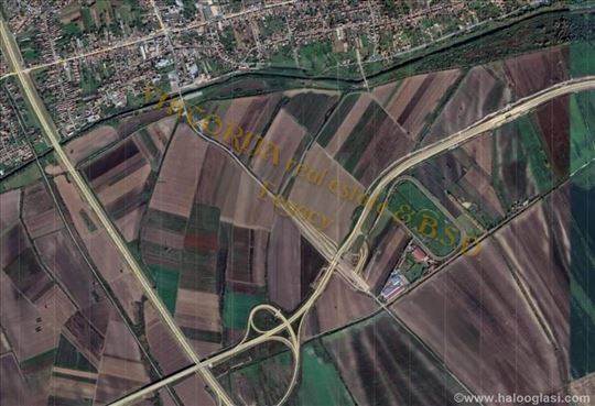 Surčin-centar Top lokacija građevinsko zemljište