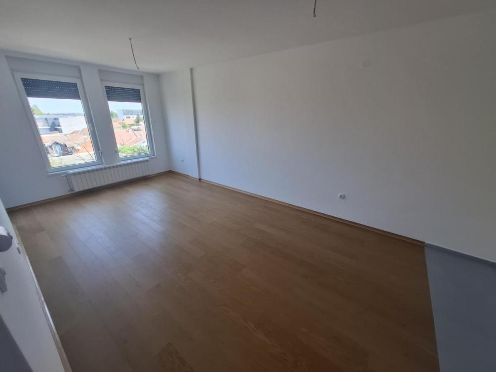 Jednoiposoban stan na prodaju, 42m2, 112.000€