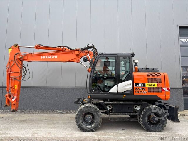 Bager na točkovima
Hitachi ZX 140 W-5B