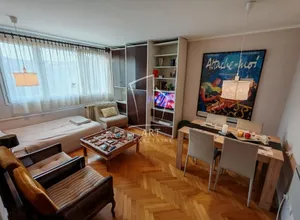 Izdavanje Stan - Beograd, Rakovica: Kanarevo brdo
