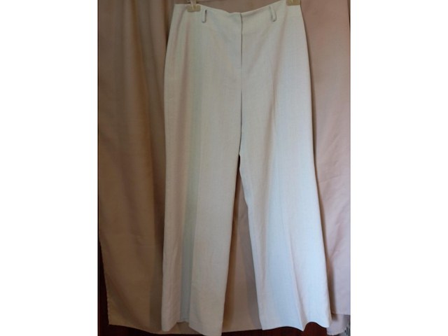 svetlo plave pantalone FERRE ,made in Italy-kao nove