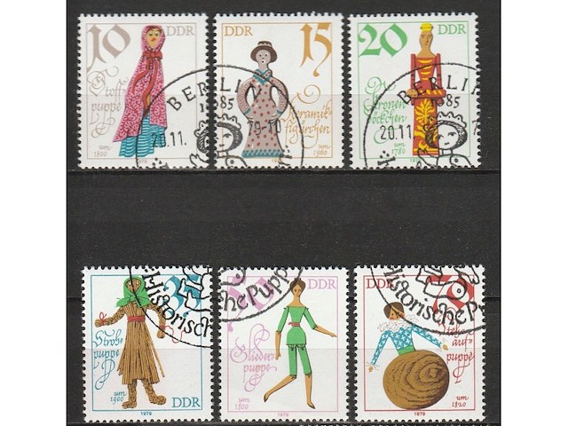 DDR - 1979 - Historical Dolls