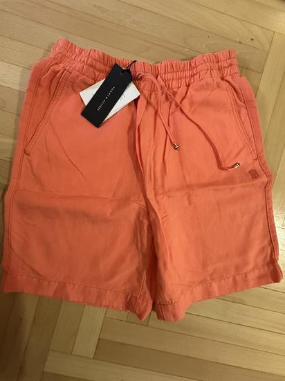 Tommy kratke pantalone 38