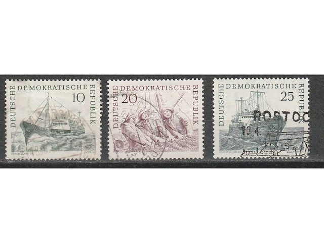 DDR - 1961 - Deep Sea Fishing