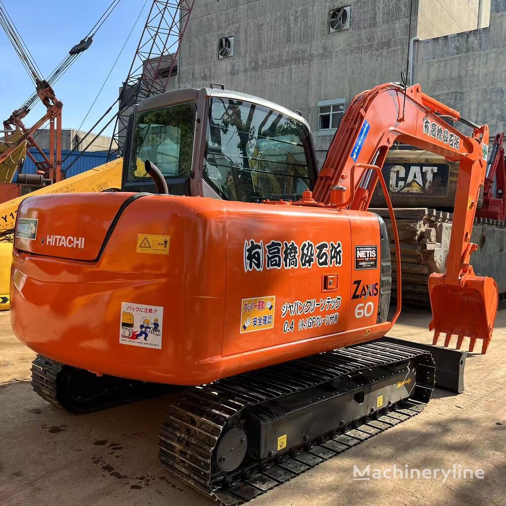 Hitachi ZX60 bager guseničar