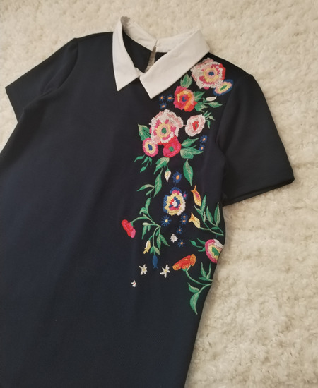    Zara ☆ haljina sa cvetnim vezom ☆