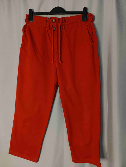 Pantalone   SNIZENO 500din