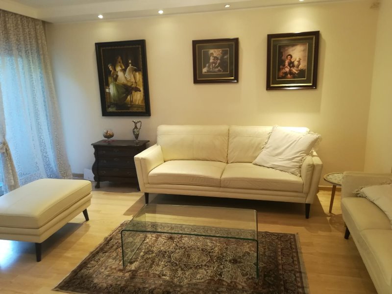 Bežanijska Kosa, lux kuća, duži najam