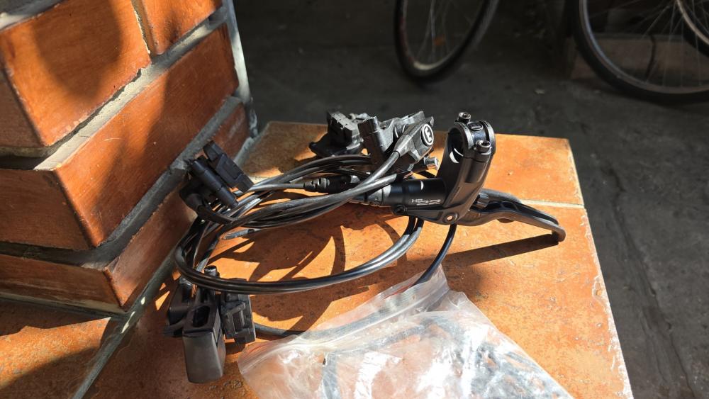 Magura hs22 kao novo 170cm crevo FIKSNO