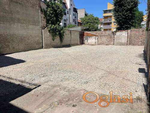 IZDAJU SE PARKING MESTA