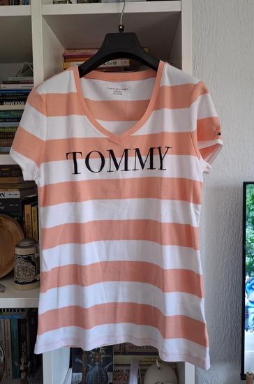 NOVA Tommy Hilfiger majica XL