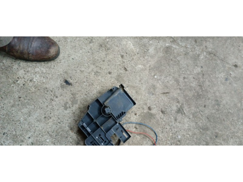 motor za ražanj 12v