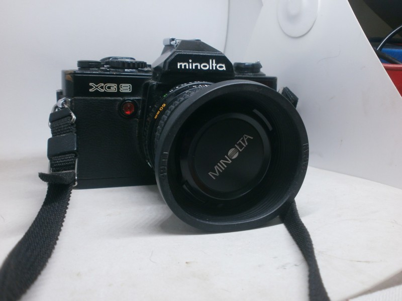 Minolta XG-9 XG9 Film Camera sa MD Rokkor 50mm F1.7