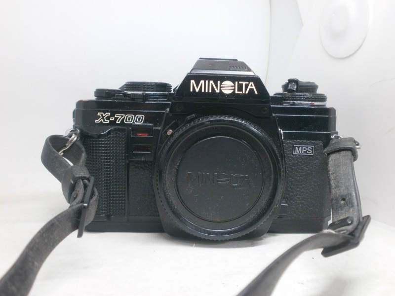 Minolta X-700 x700 telo