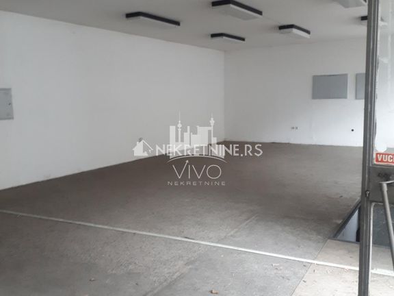 Lokal sa mogućnošću nadogradnje, 144m2, nezavisna celina ID#1699