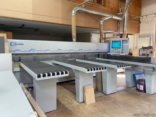 Testera za panel – hranjenje spreda
HOLZMA HPP 430/43/43