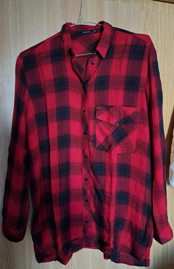 Bershka karirana košulja