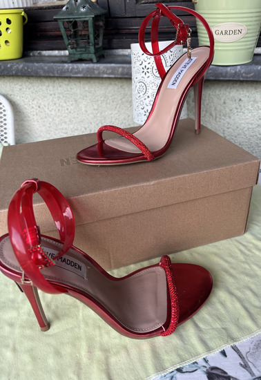 Steve Madden novo original 38