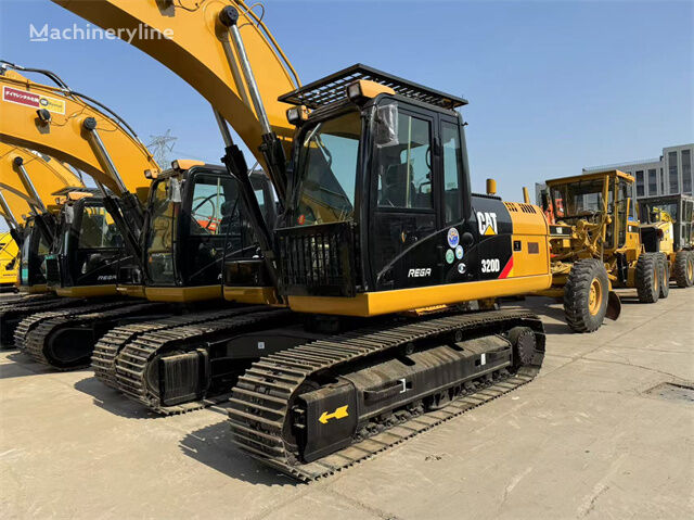 Caterpillar 320D 320C 320B 325C 325B 325D 330B 330D 336D bager guseničar